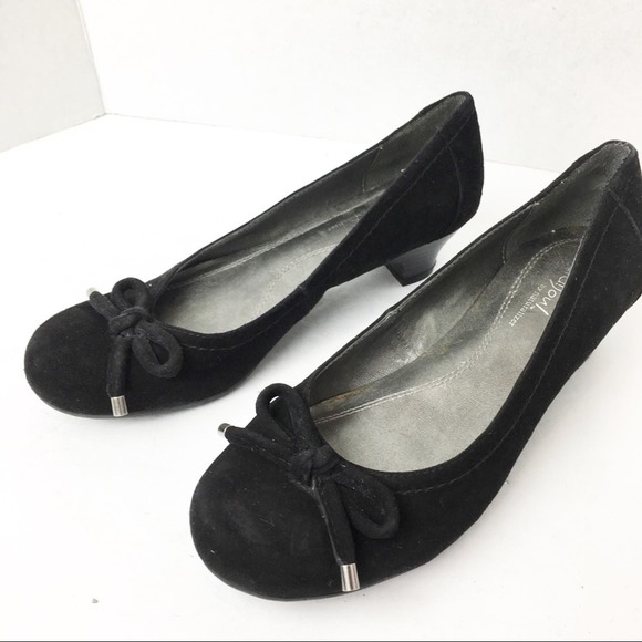 Natural Soul | Shoes | Natural Soul Black Suede Bow Heels Shoes Round ...